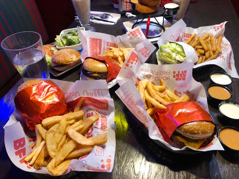 23 Ways to Be Red Robin Royalty While Spending Less - The Krazy Coupon Lady