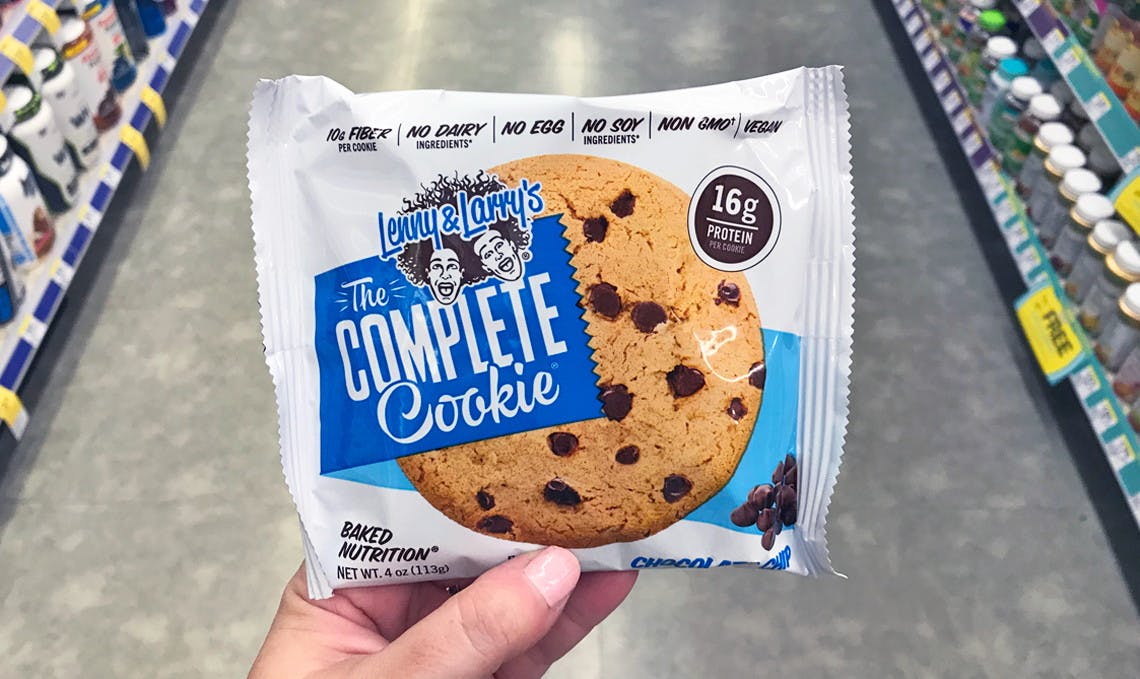 6 Delicious National Chocolate Chip Cookie Day Deals & Freebies - The ...