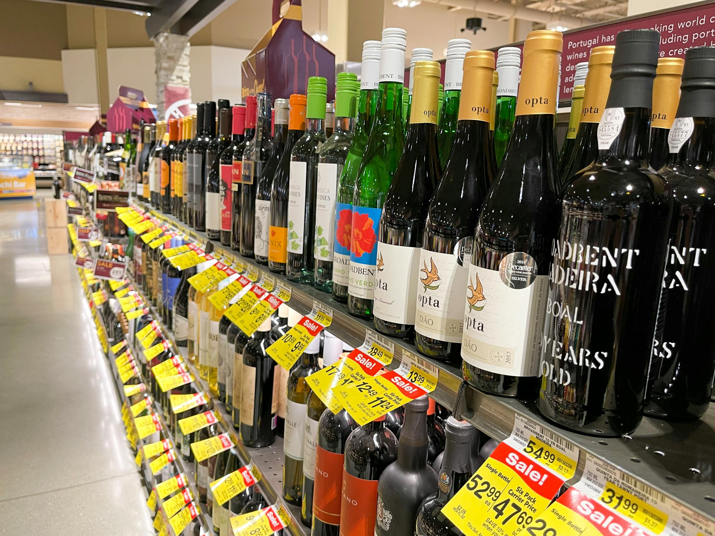 20 of the Best Wine Deals for National Wine Day 2021 & Beyond - The ...