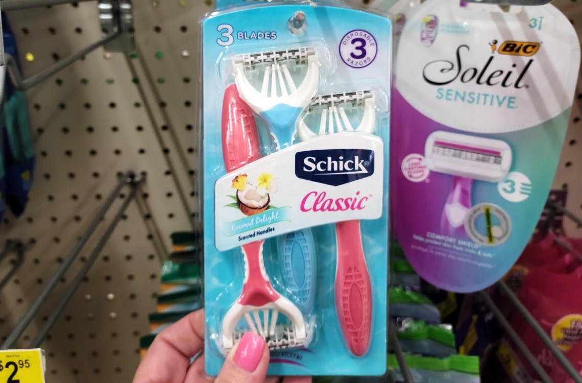 The Best Prices on Fresh Holiday Wreaths & Greenery - The Krazy Coupon Lady