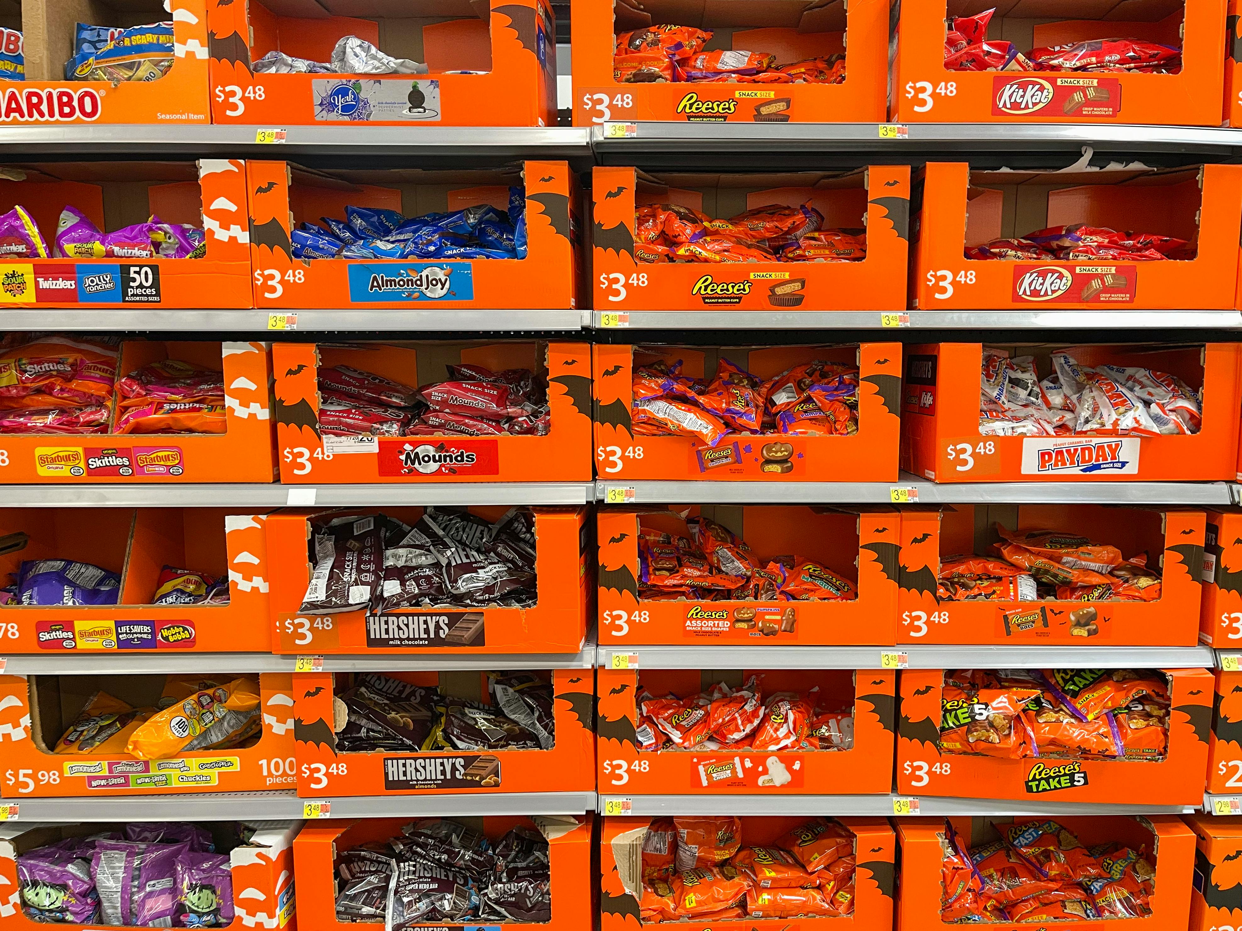 The Cheapest Halloween Candy for 2022 - The Krazy Coupon Lady